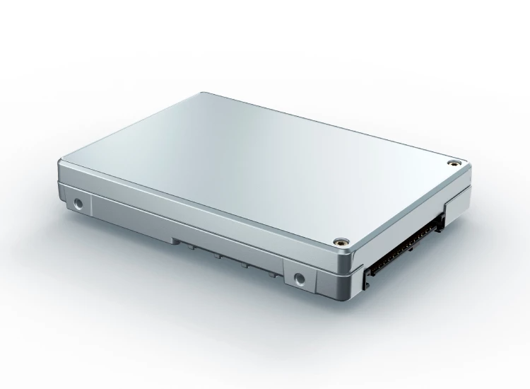 Solidigm D5-P5530 960GB U.2 PCIe 4.0 NVMe Solidigm D5-P5530 960GB U.2